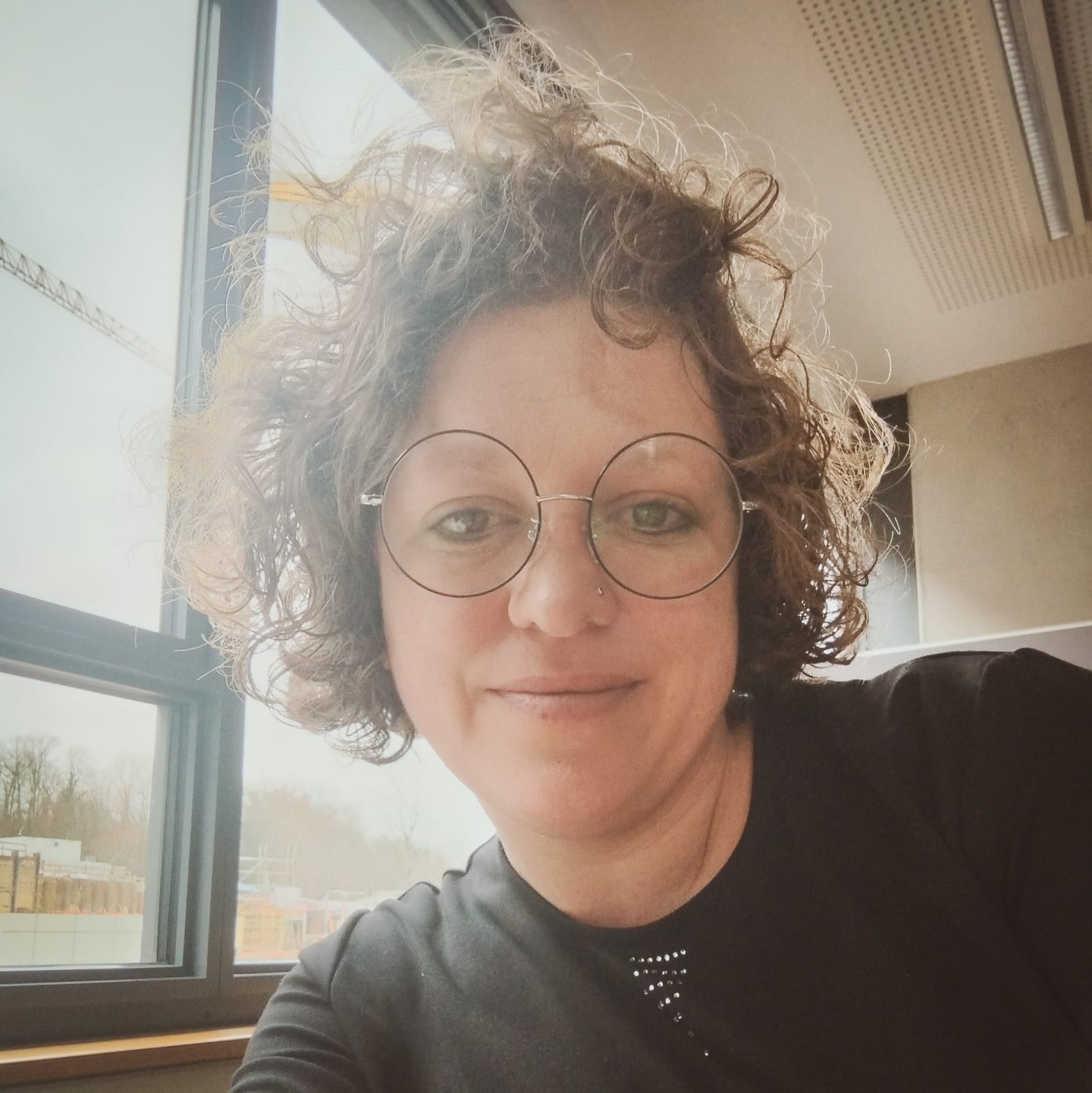 Natascha Roth, académica investigadora de la F. de Ciencias Jurídicas y ...